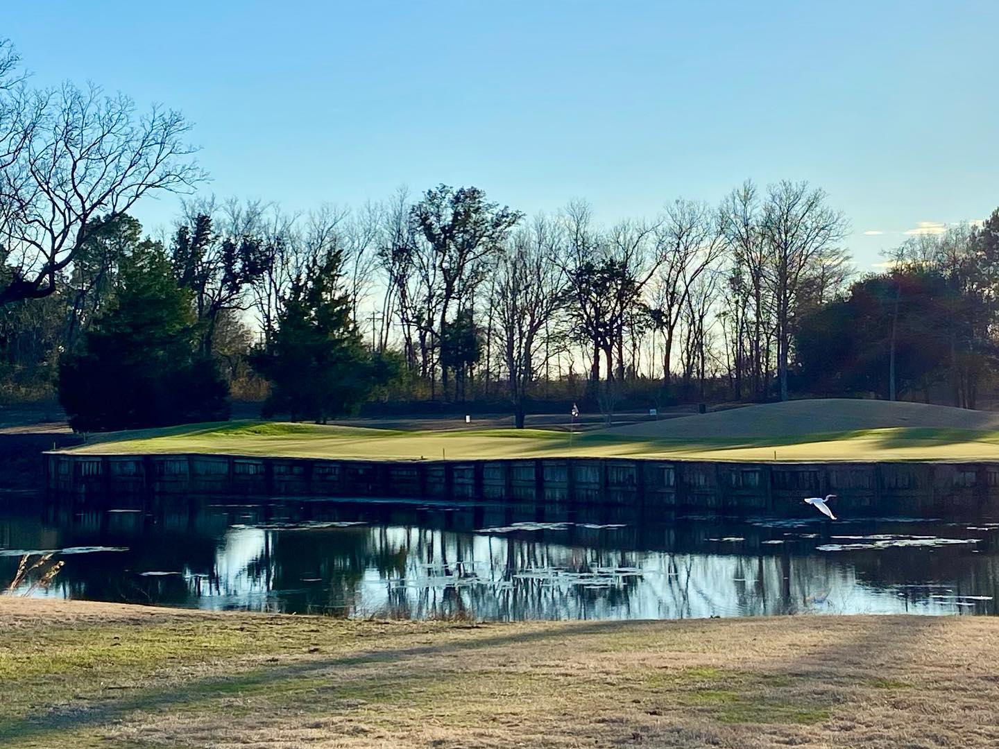 About Us - OakWing Golf Club